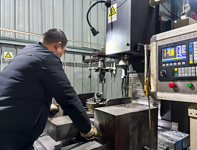 About Us - PDC Drill Solution